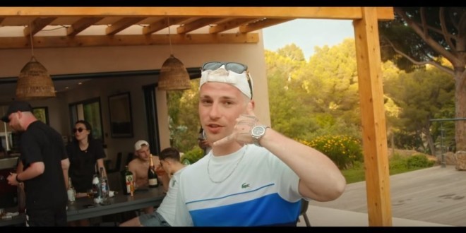 Seizur revient avec son nouveau titre ''Mi Corazon''(Clip Officiel)