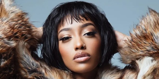 Shay officialise son retour après 3 ans d'absence (vidéo)