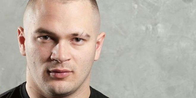 Jul : «Y'a du lourd qui se prépare ma team..