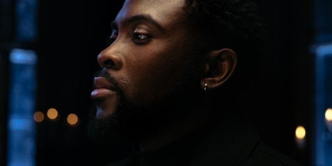 Damso: Une youtubeuse change les paroles de « Macarena