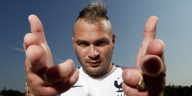 Jul dévoile une trilogie de clips!