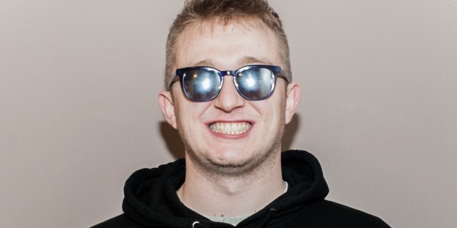 Vald dévoile enfin le featuring mystère de son album ''Ce Monde Est ...