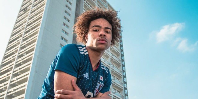 Gambi annonce la sortie de son premier album ''La vie est belle''