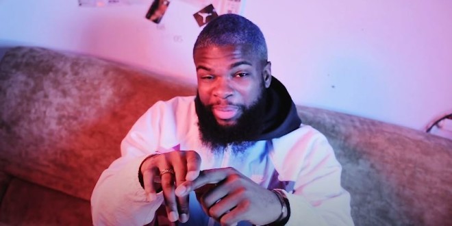Rodzy lâche un magnifique morceau rap ''R.O.D'' en hommage à son père ...